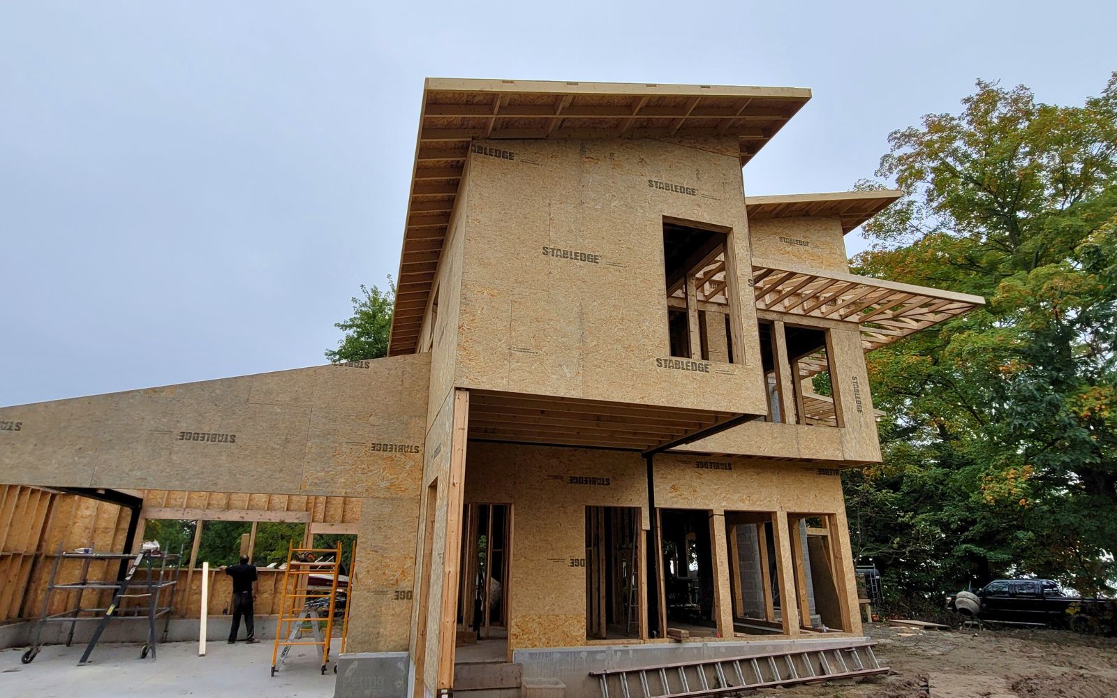 Framing for House: Custom Homes Guide - Heron Renos Inc.